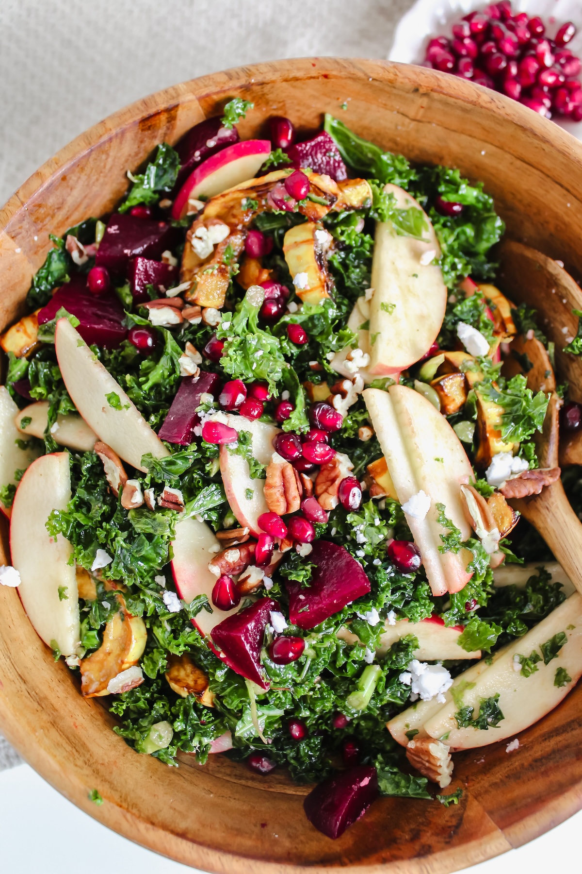Fall Harvest Salad with Maple Balsamic Vinaigrette (vegan, gluten-free ...