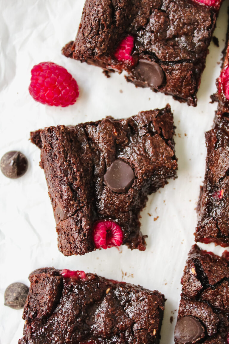 Healthy Fudgy Raspberry Brownies (vegan, gluten-free) - Nuts About Greens