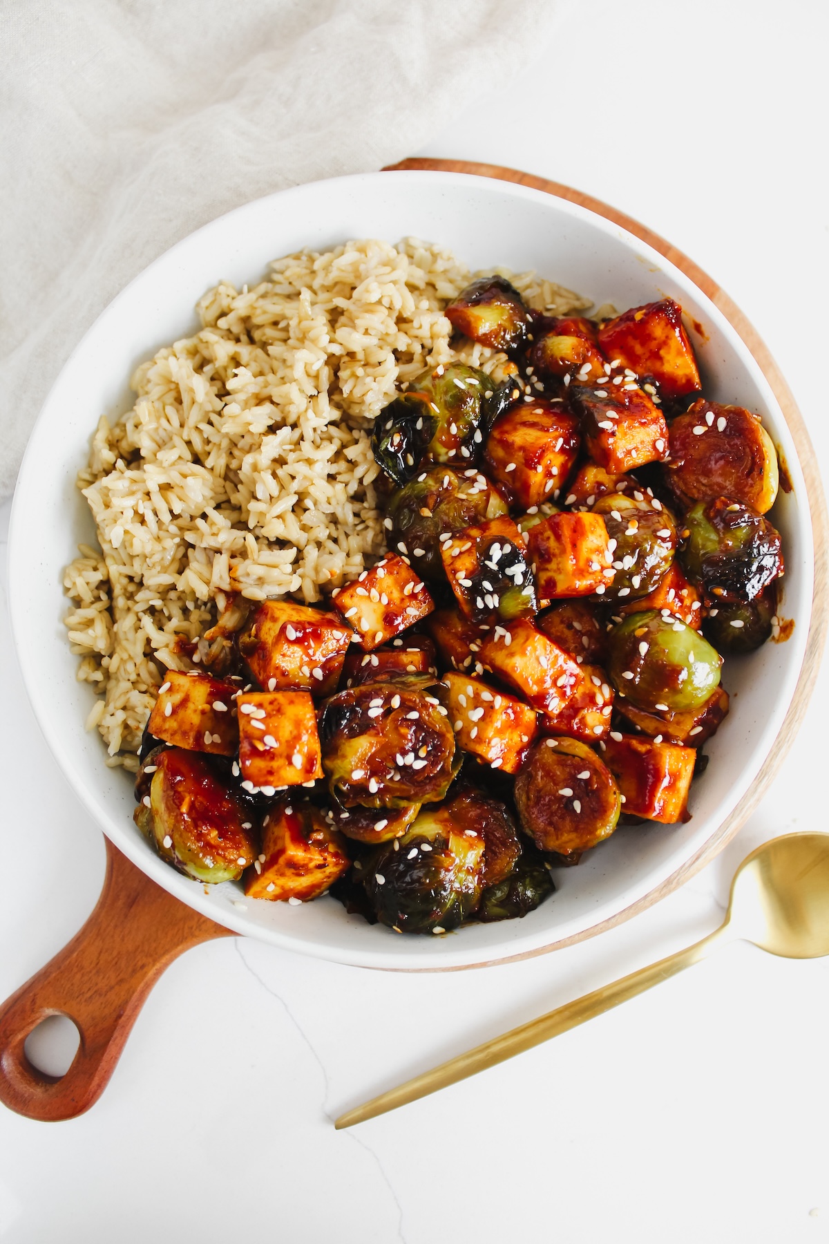 Miso Gochujang Roasted Tofu and Brussels Sprouts (vegan, gluten-free ...